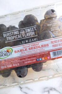 Sable Seedless Grapes - Eat Like No One Else