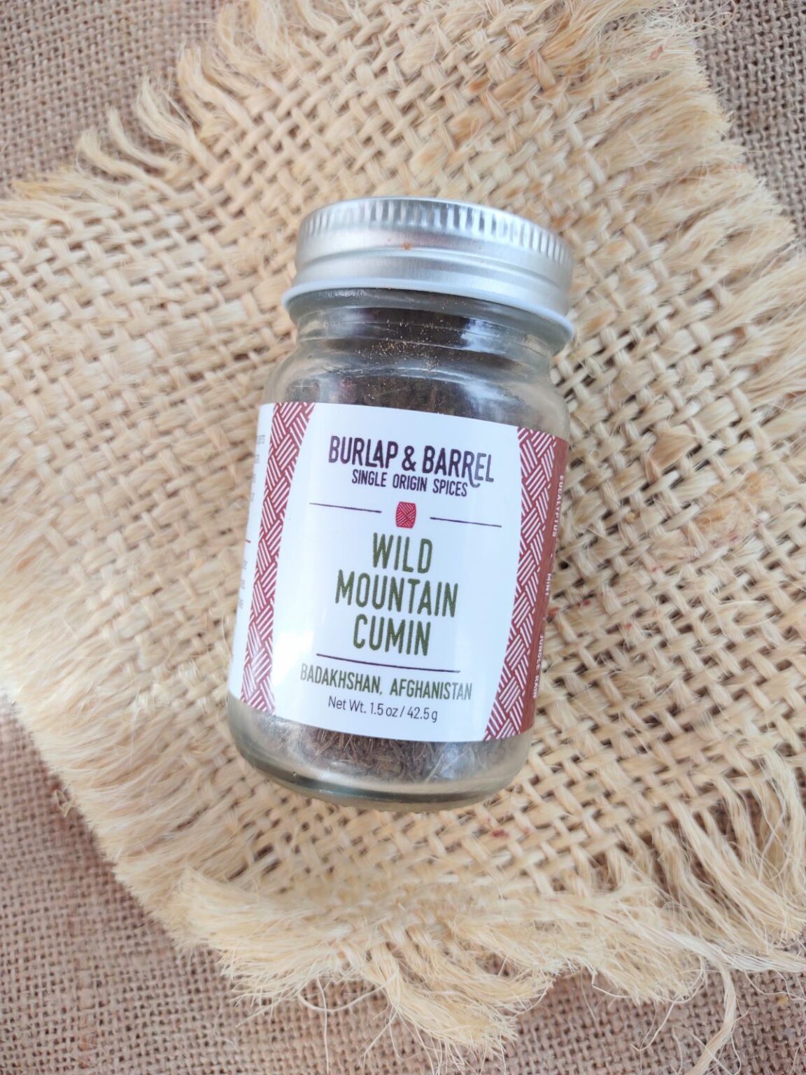 Difference Between Fennel Seeds vs Cumin Seeds - Eat Like No One Else